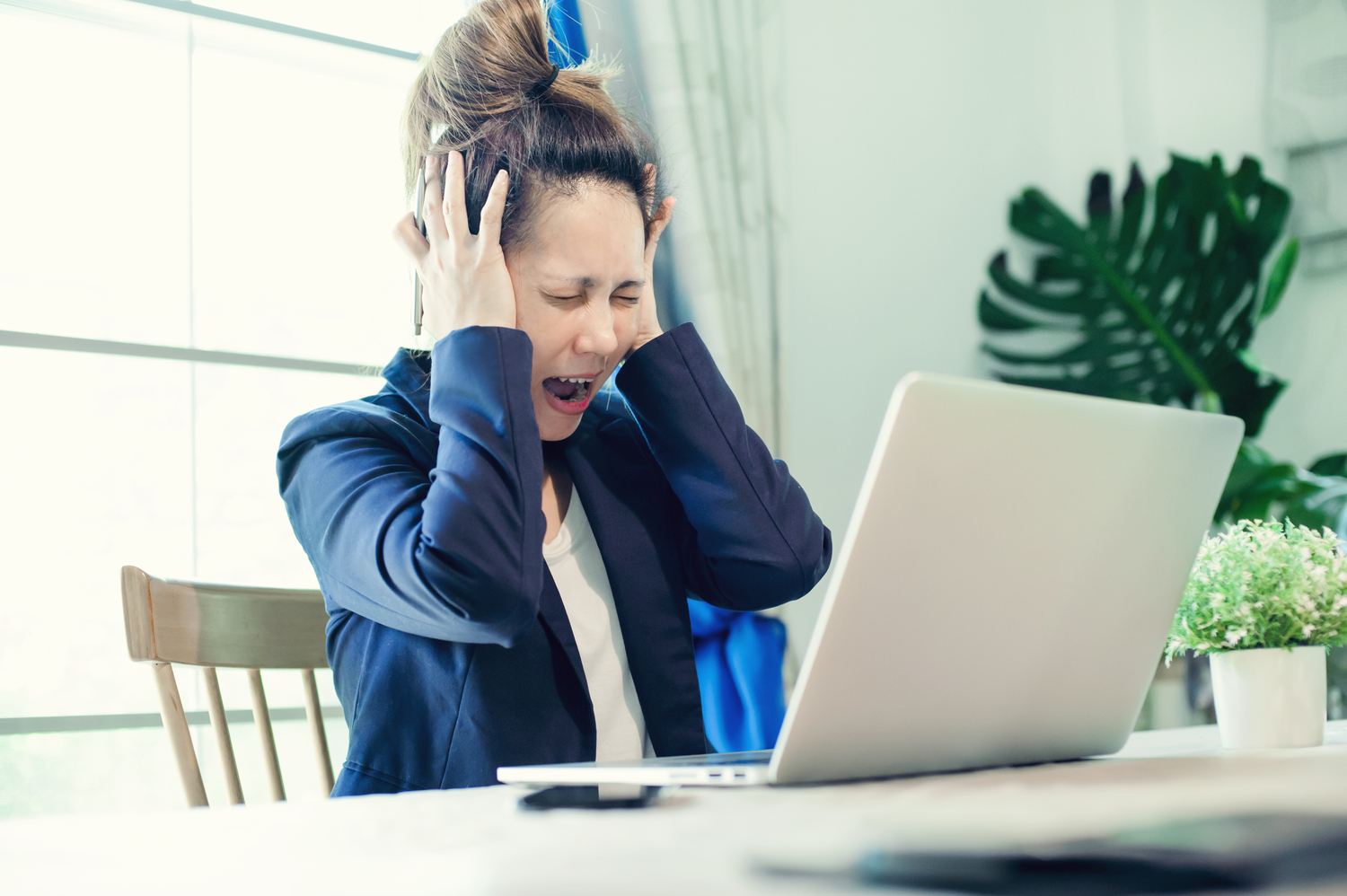 Explore the symptoms of debtor