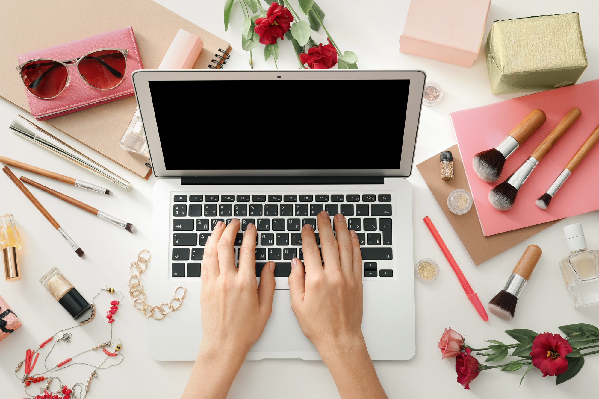 How To Become A Makeup Blogger | Saubhaya Makeup