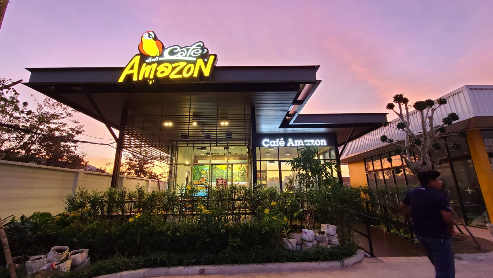 ถอดรหัสความสำเร็จ Café Amazon กาแฟแบรนด์ไทยในกัมพูชา